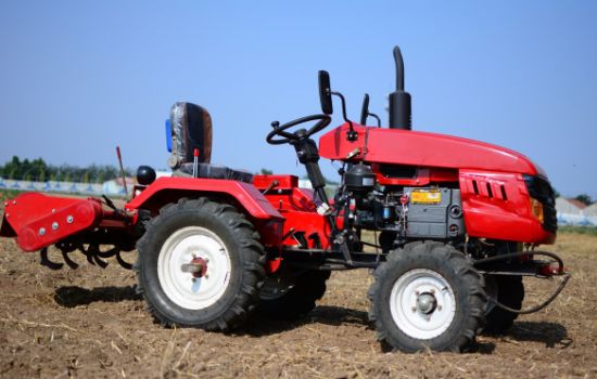 China Telake Suspensión de tres puntos Tractor agrícola de cuatro ...